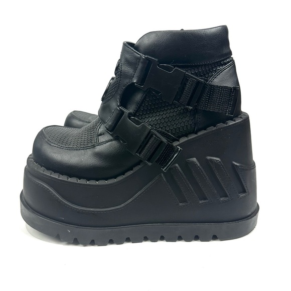 Demonia | Shoes | Demonia Stomp5 Womens Sz 8 Black Vegan Leather ...